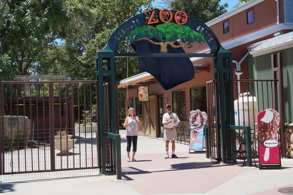 Charles Paddock Zoo entrance sign unveiled - A-Town Daily News ...